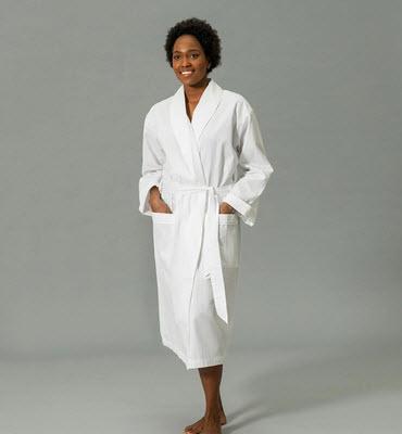 Matouk Monogrammed White Seersucker Robe Unisex Sizes