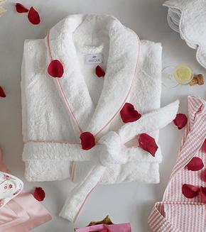 Matouk Cairo Robe Monogrammed